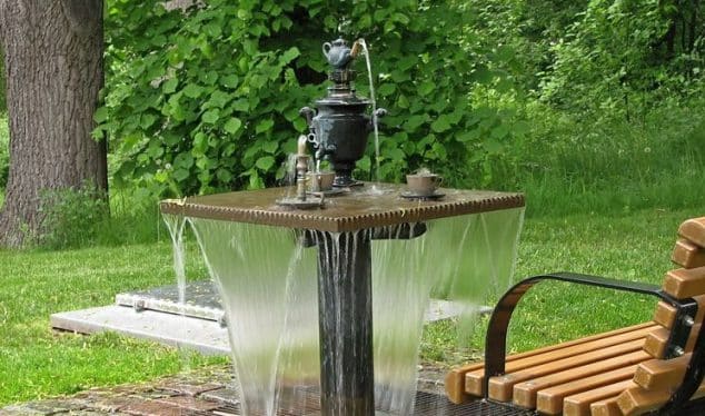 15 Standout Fountain Design for Garden Art That Will Catch Your Eye