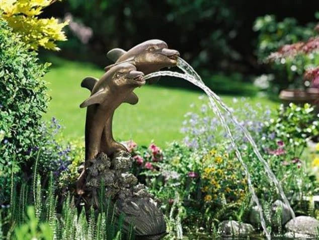 15 Standout Fountain Design for Garden Art That Will Catch Your Eye