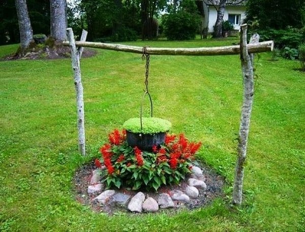 16 Unusual Garden Decorations To Add Fun In Your Backyard