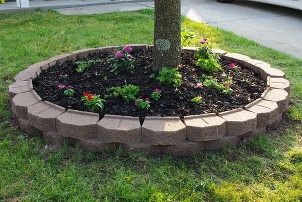 18 Impressive Ideas to Decorate Around Trees