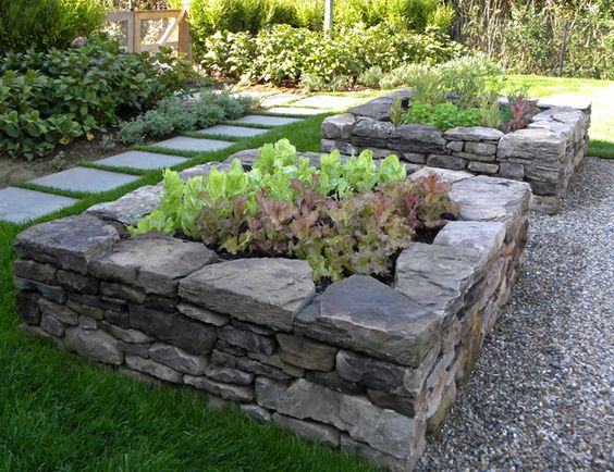 Stunning Stone Flower Beds You Can Easily Make