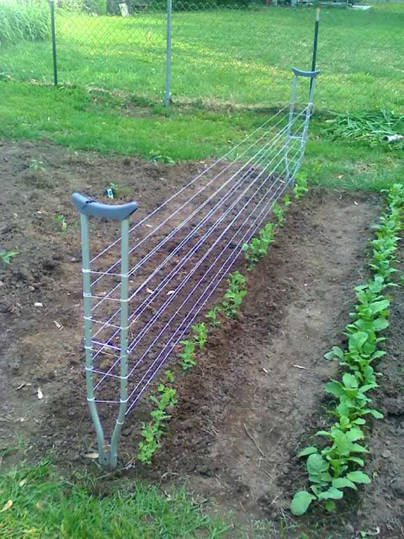 12 Creative DIY Garden Trellis Ideas Using Repurposed Materials
