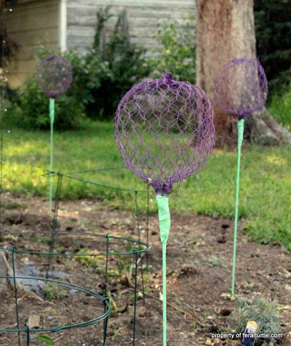 10 Brilliant Chicken Wire Projects to Protect and Beautify Your Garden