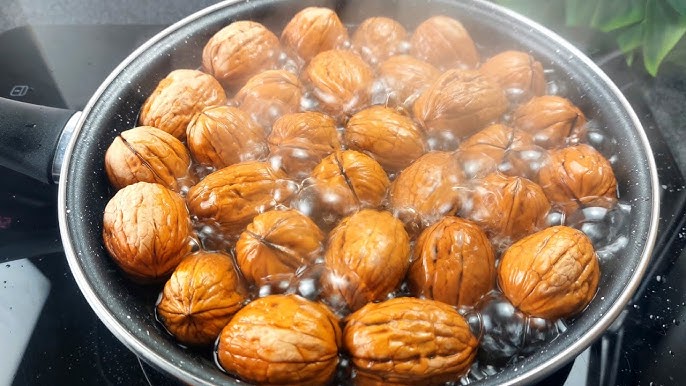 Boiling Whole Walnuts: Unveiling Grandma’s Time-Tested Culinary Trick